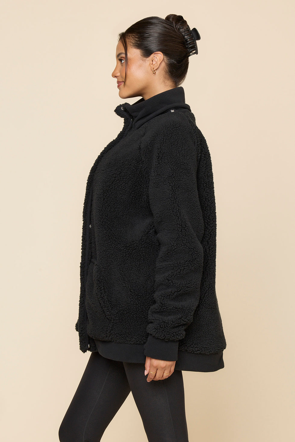 Bear Hug Jacket - Black – POPFLEX®